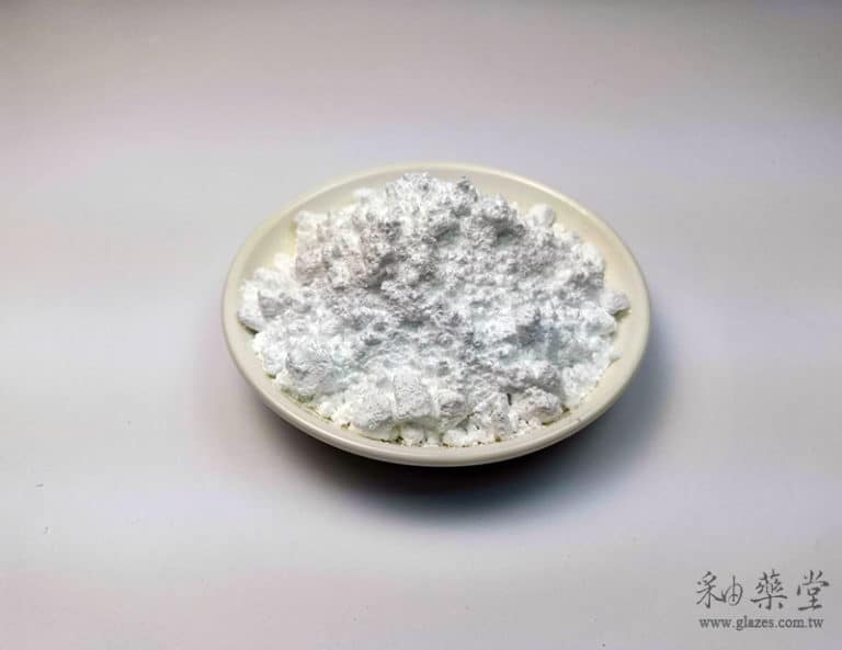 H002-Ferro Frit 3134 (高鈉鈣硼)玻璃粉/熔塊-1kg(零售) - 釉藥堂